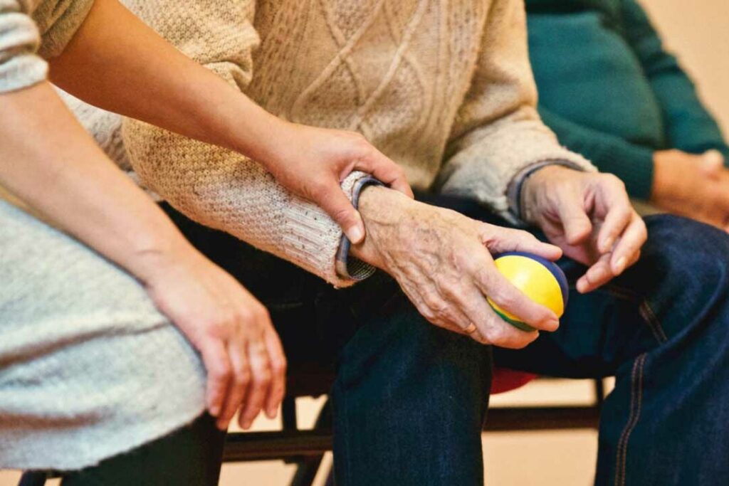 Common Health Problems For Elderly People - The Common Good
